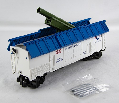 Lionel 6-29828 3666 Minuteman Cannon Firing Box Car 1:48 O Scale Model ...