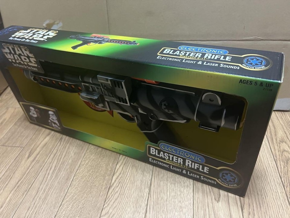 Star Wars Stormtrooper Blaster Rifle BlasTech E-11 Replica Used Box ...