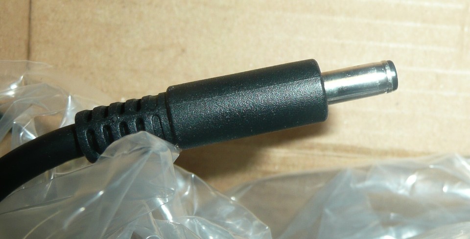 Genuine Dell OEM AC Adapter 45W 19.5V 2.31A - KXTTW Laptop Charger 4 ...