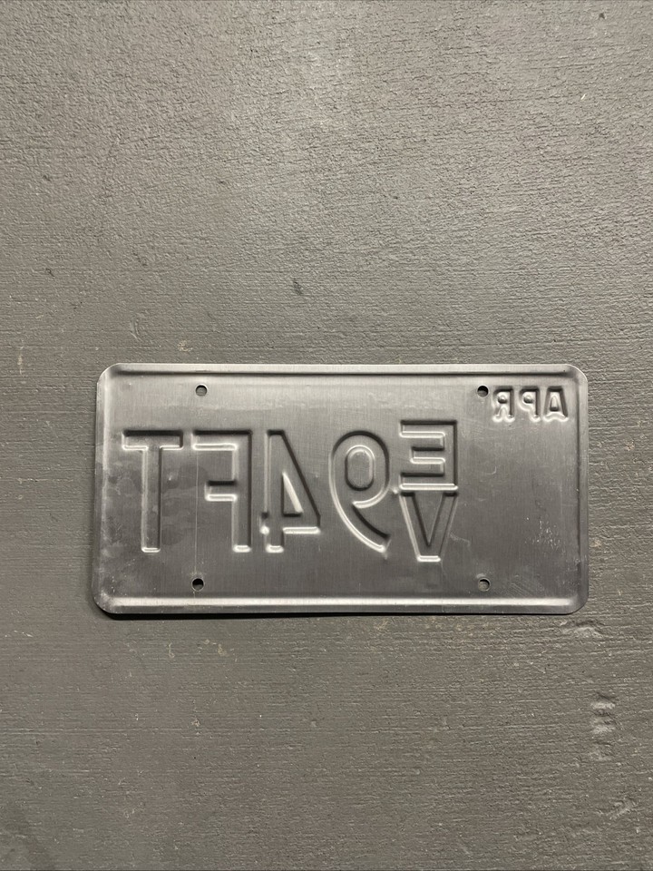 MASSACHUSETTS LICENSE PLATE ELECTRIC VEHICLE 🚗 EV-94FT NICE!! RARE ...