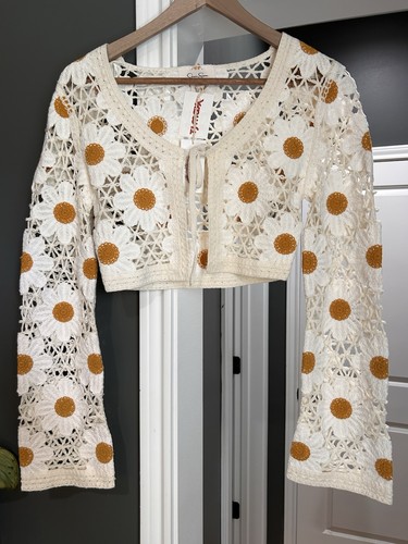 Jessica Simpson Daisy Crochet Cropped Blouse Small Daisy | eBay
