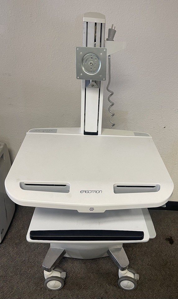 4 Ergotron SV42‑6302‑1 Medical Cart w/ LCD Arm, Keyboard Tray, LiFe ...