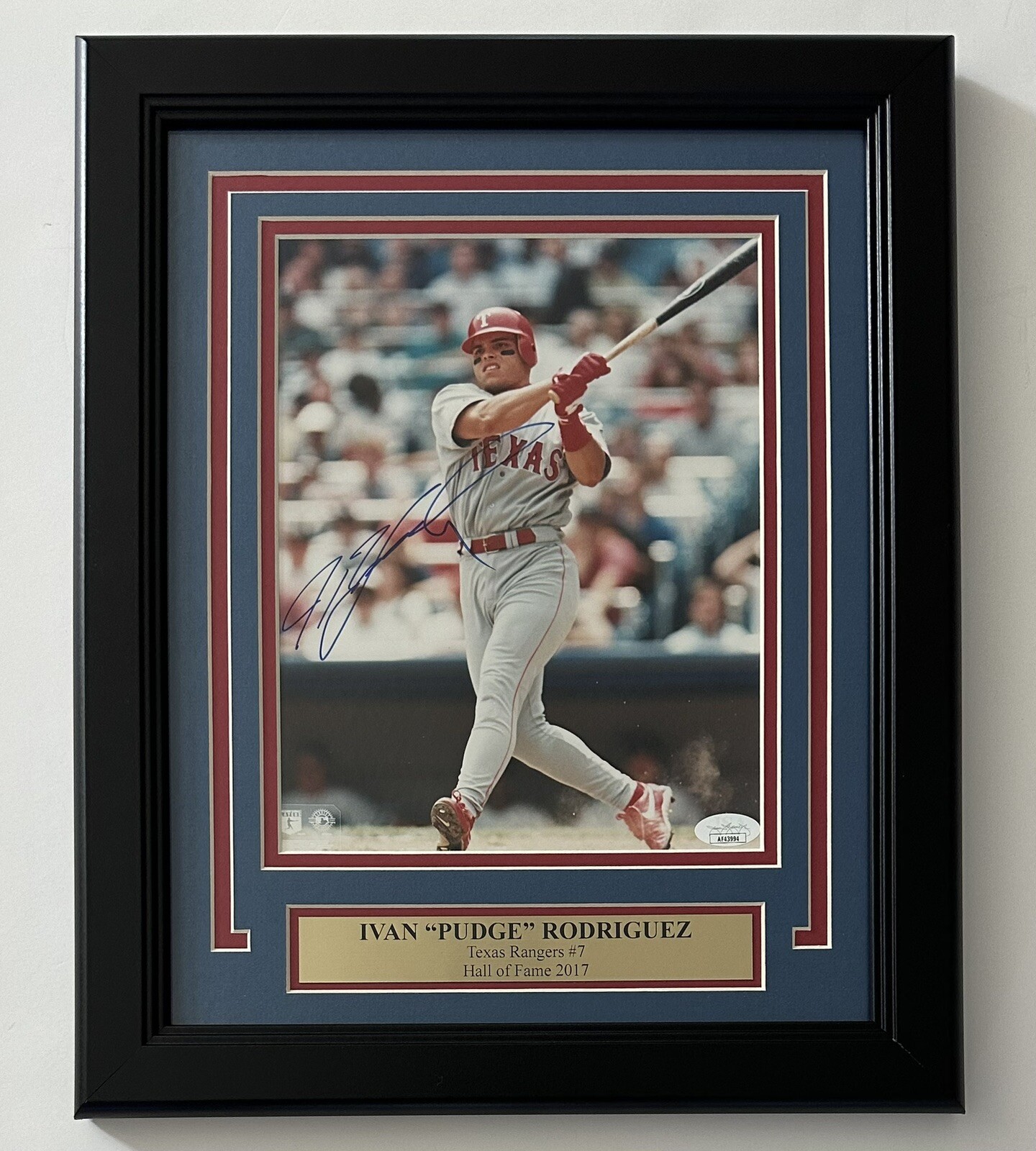Ivan Rodriguez Autographed Memorabilia | Signed Photo, Jersey ...