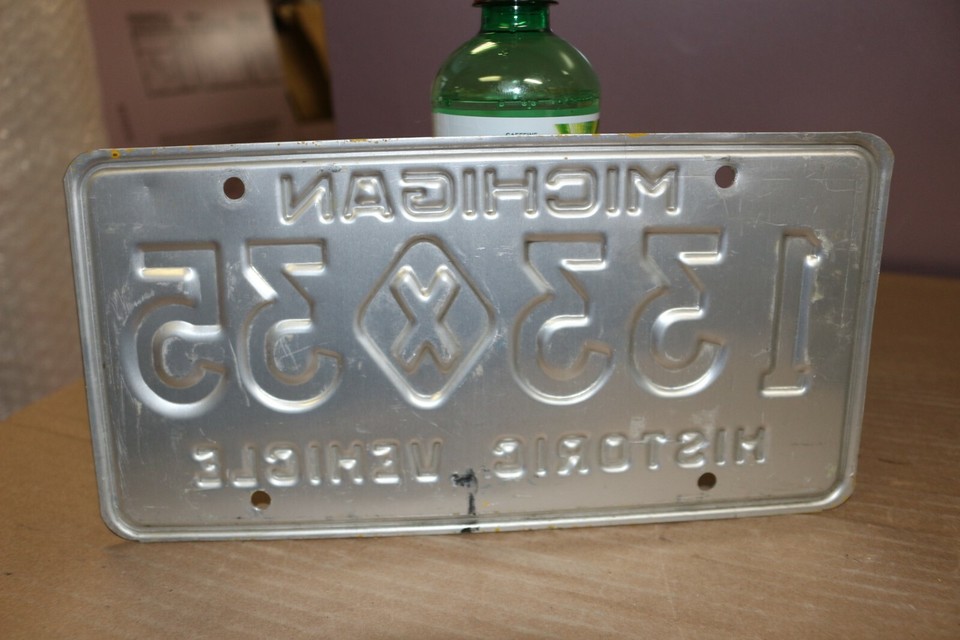 Vintage MICHIGAN HISTORIC VEHICLE License Plate Chevrolet Ford Mopar ...
