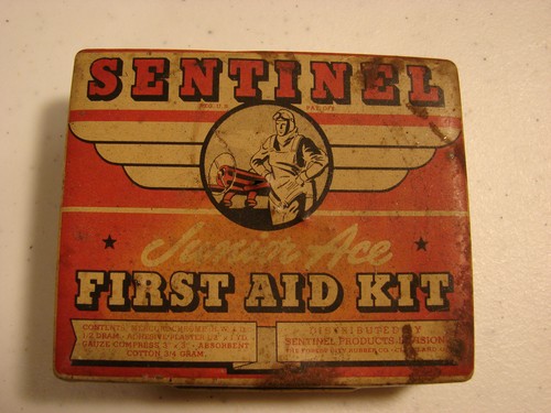 SENTINEL *JUNIOR ACE* FIRST AID KIT TIN - POST WORLD WAR II | eBay
