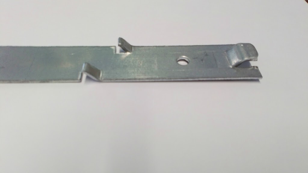 Upvc Door Frame Fixing Lugs - Infoupdate.org