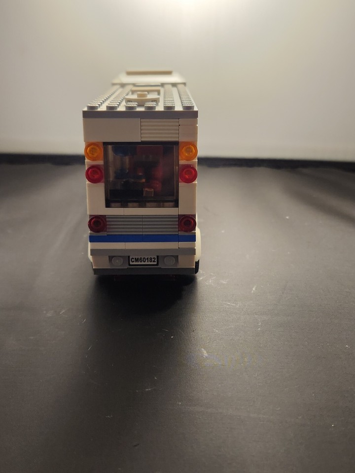 LEGO SPARE PARTS City Wildlife Caravans Set 60182 - Camping Trailer ...