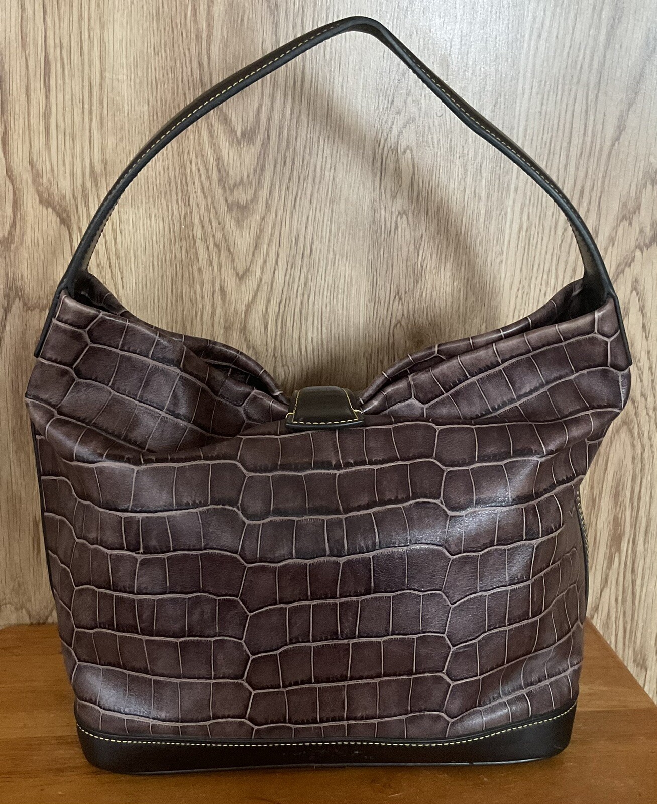 DOONEY& BOURKE CROCO LEATHER HOBO BAG KEY Chain Purse… - Gem