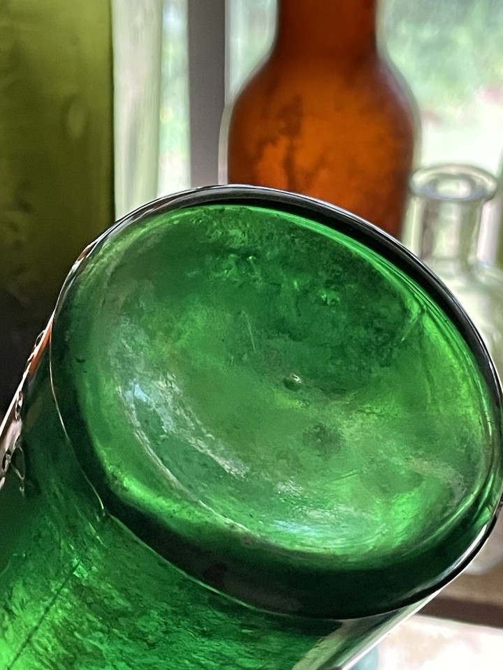 Blob Top Emerald Fuzzy Face Owl THE OWL DRUG CO soda bottle San ...