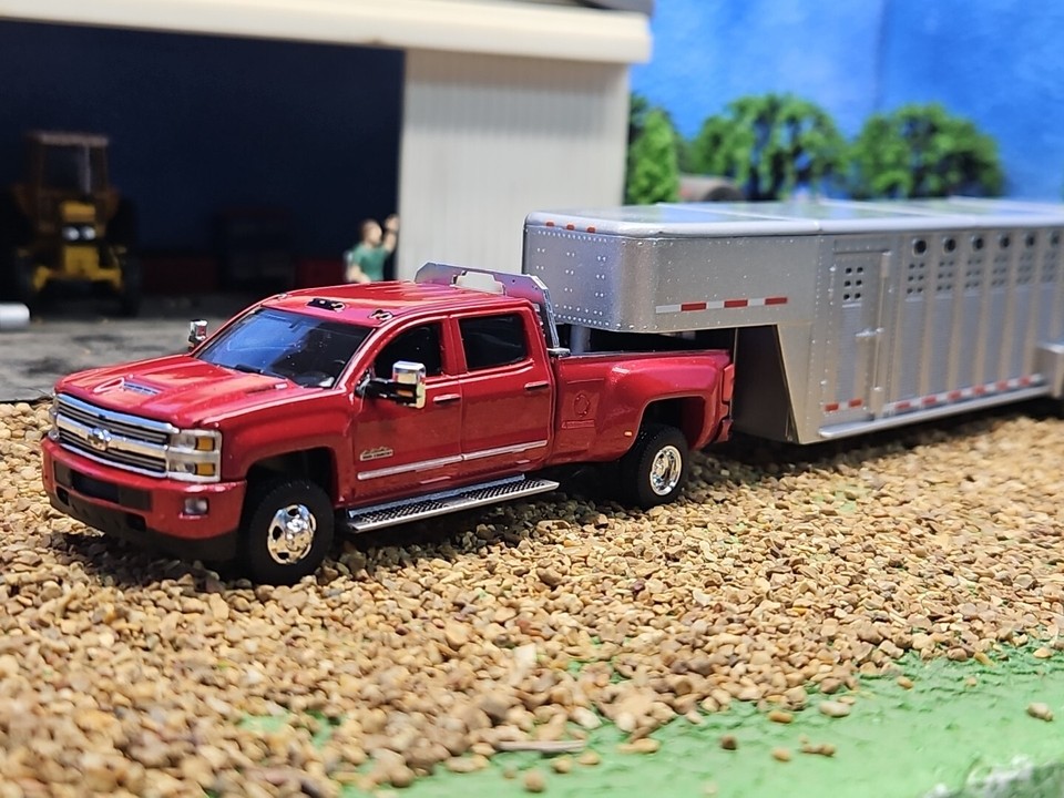 CUSTOM Greenlight 2018 Chevrolet Silverado 3500 HD TRUCK CHEVY DUALLY ...