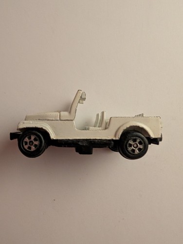ERTL 1981 Dukes of Hazzard Daisy's Jeep Golden Eagle 1:64 Diecast | eBay