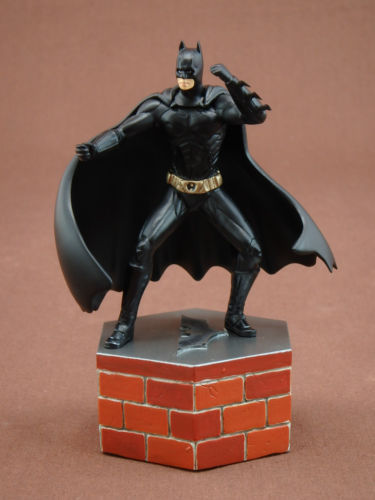 Christian Bale as Batman Mini-Statue ("Batman Begins" Movie) -- [DC ...