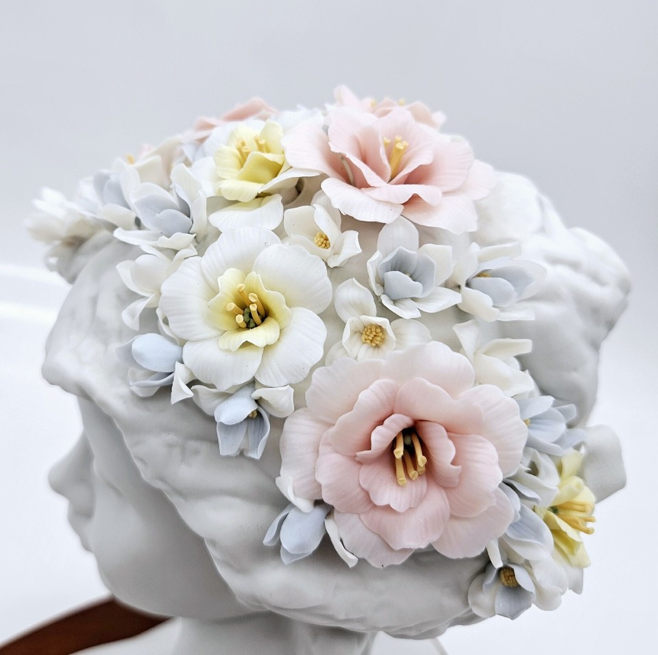 Lladro Spring Lady Figurine 11670 Porcelain Bust with Flowers in Hair ...