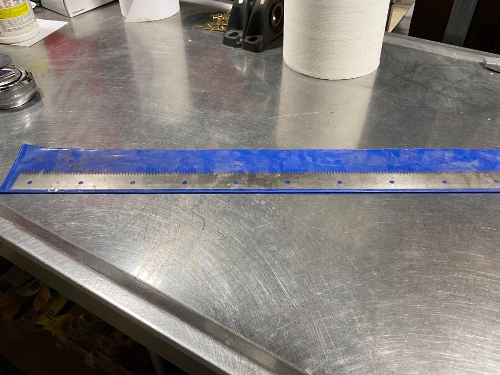 HYDE INDUSTRIAL BLADE SOLUTIONS 70908 8” HOSE SLITTER BLADE BEVEL EDGE ...