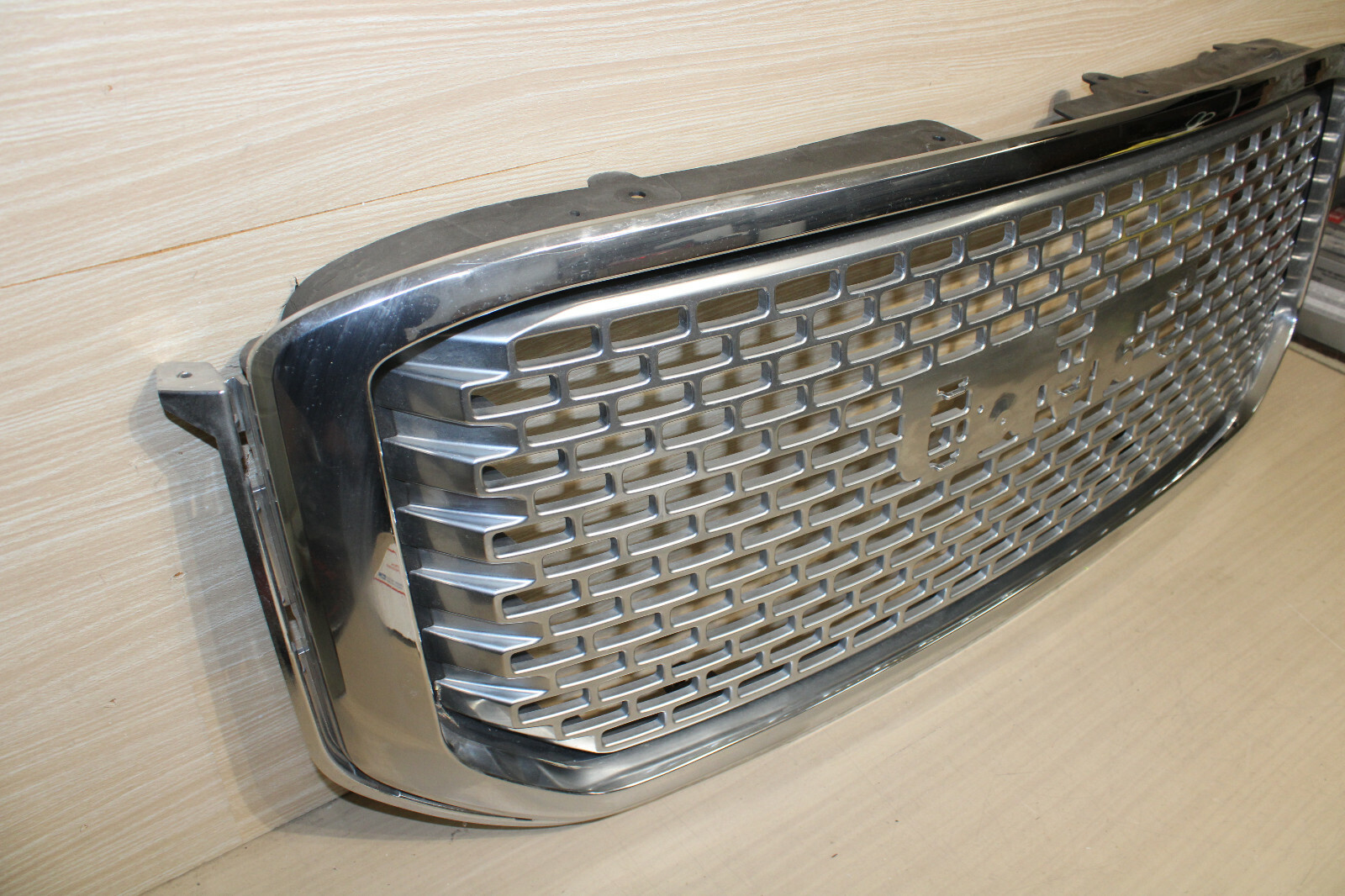 Yukon Denali Grill 2015 2016 GMC XL GM 22936420 OEM Chrome Factory ...