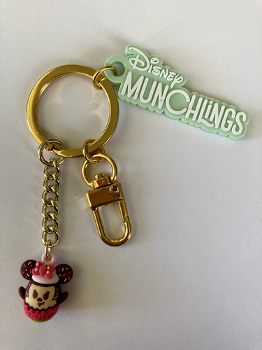 Disney MUNCHLINGS Minnie Mouse Strawberry Cupcake Keychain / Zipper ...