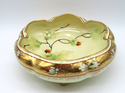 Plates & Chargers - Pickard Artist