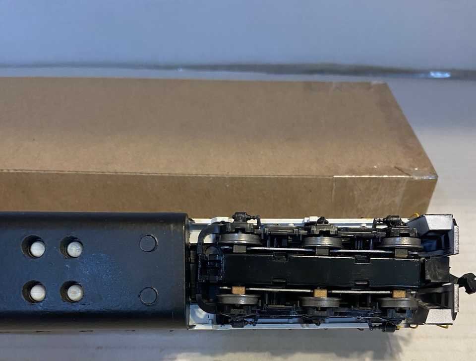 HO Athearn Kansas City Southern SD40-2 Powered Diesel Locomotive KCS ...