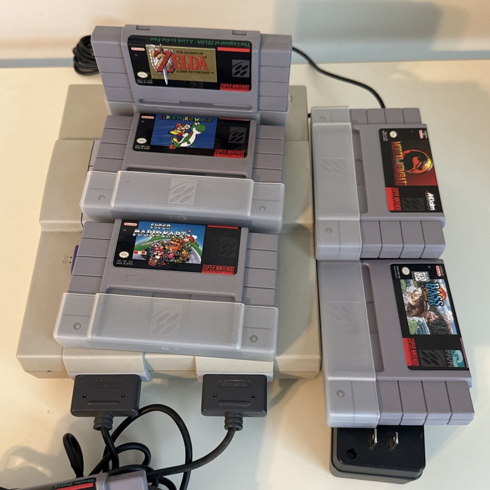 Super Nintendo SNES Console Bundle CLEAN 6 Games 2 Controllers & Zelda ...