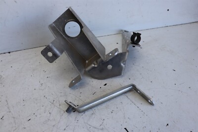 Audi R8 V8 4.2 FSI Quattro 2007 Windscreen Washer Bottle Brackets ...