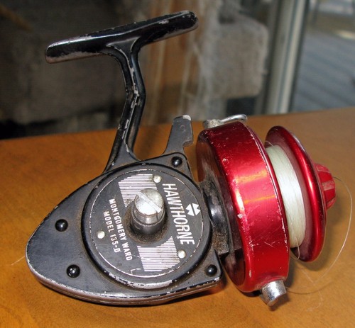 Vintage Montgomery Ward Hawthorne Model 135-D Spinning Fishing Reel ...