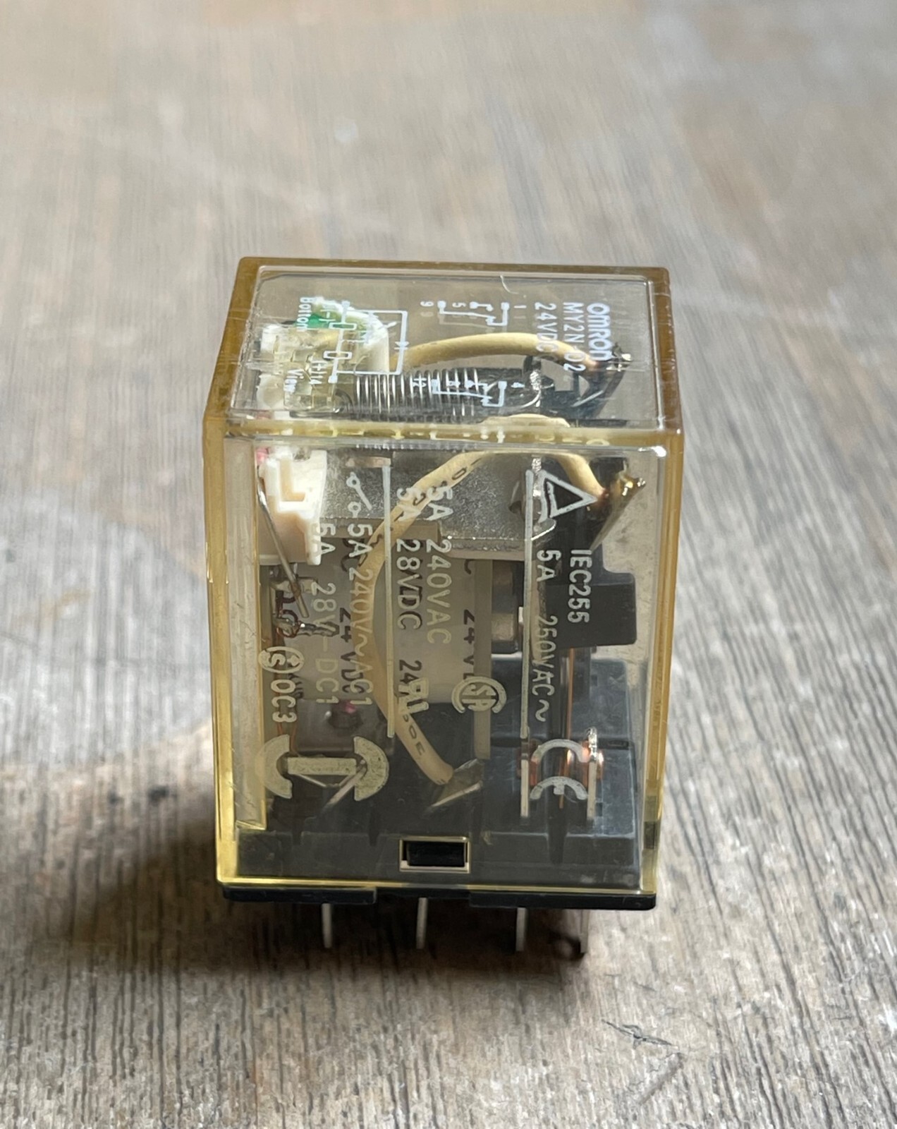 OMRON MY2N-D2 RELAY 24VDC 8 PIN LOT OF 5 | eBay