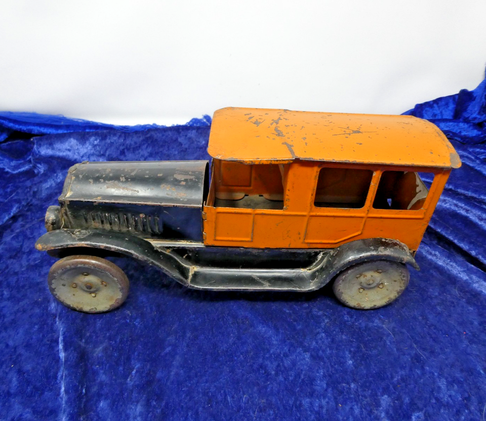 VTG NEFF MOON PRESSED STEEL CHASSIS W/ BODY CAR. ORIGINAL PAPER LABEL ...