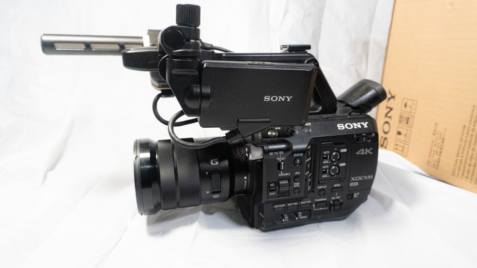 Sony PXW-FS5M2 PXW-FS5 II 4K Video Camera. 18-105mm E 4/PZ G OSS. VERY ...