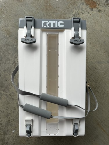 RTIC Halftime Water Cooler 6 Gallon Portable Carrier Container, Drink ...