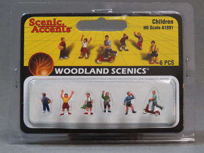 WOODLAND SCENICS HO SCALE CHILDREN figure people kids playground boy ...