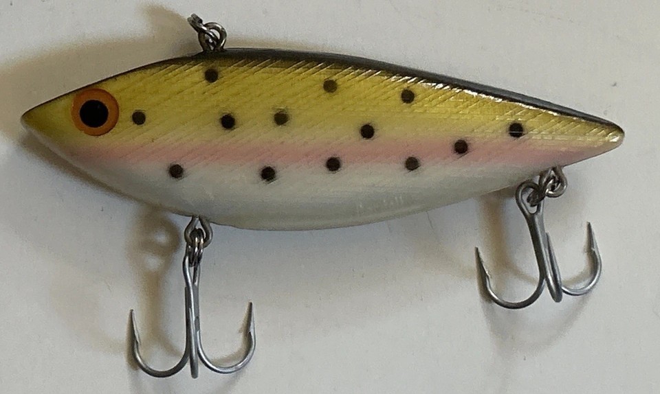 Vintage Lot Of 17 Lures Top water & Diving | eBay