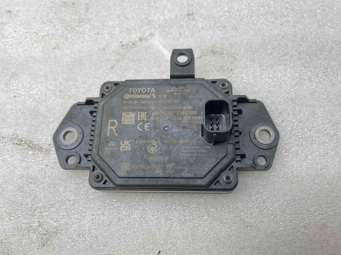 08-17 TOYOTA SEQUOIA Laser Cruise Control Radar Sensor Module 88210 ...
