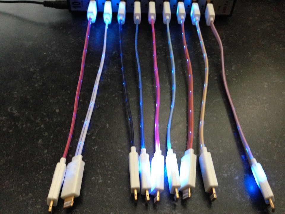 LIGHTED LED phone charger data cable for SAMSUNG LG HTC ZTE NOKIA ...