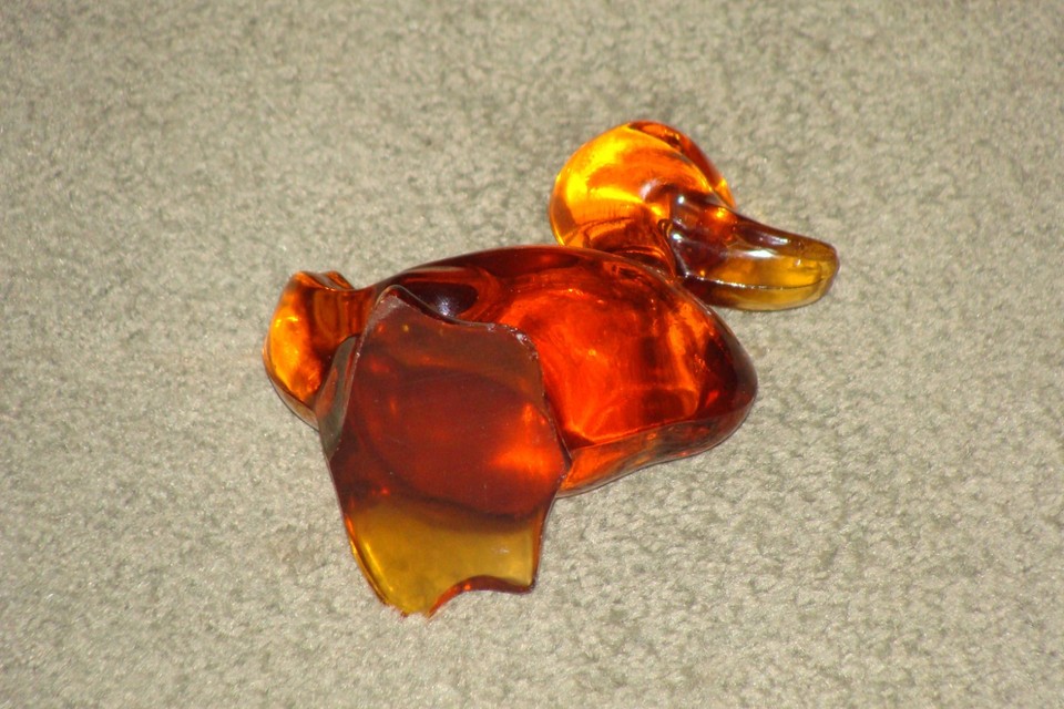 FOSTORIA GLASS AMBER DUCK STATUE ORANGE CRYSTAL ANIMAL MOUNDSVILLE ...