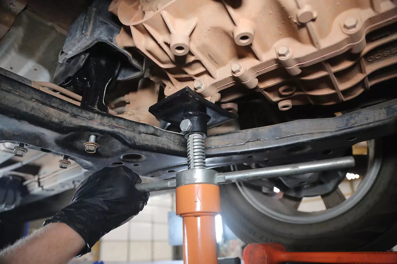 How to Replace a Transmission Mount