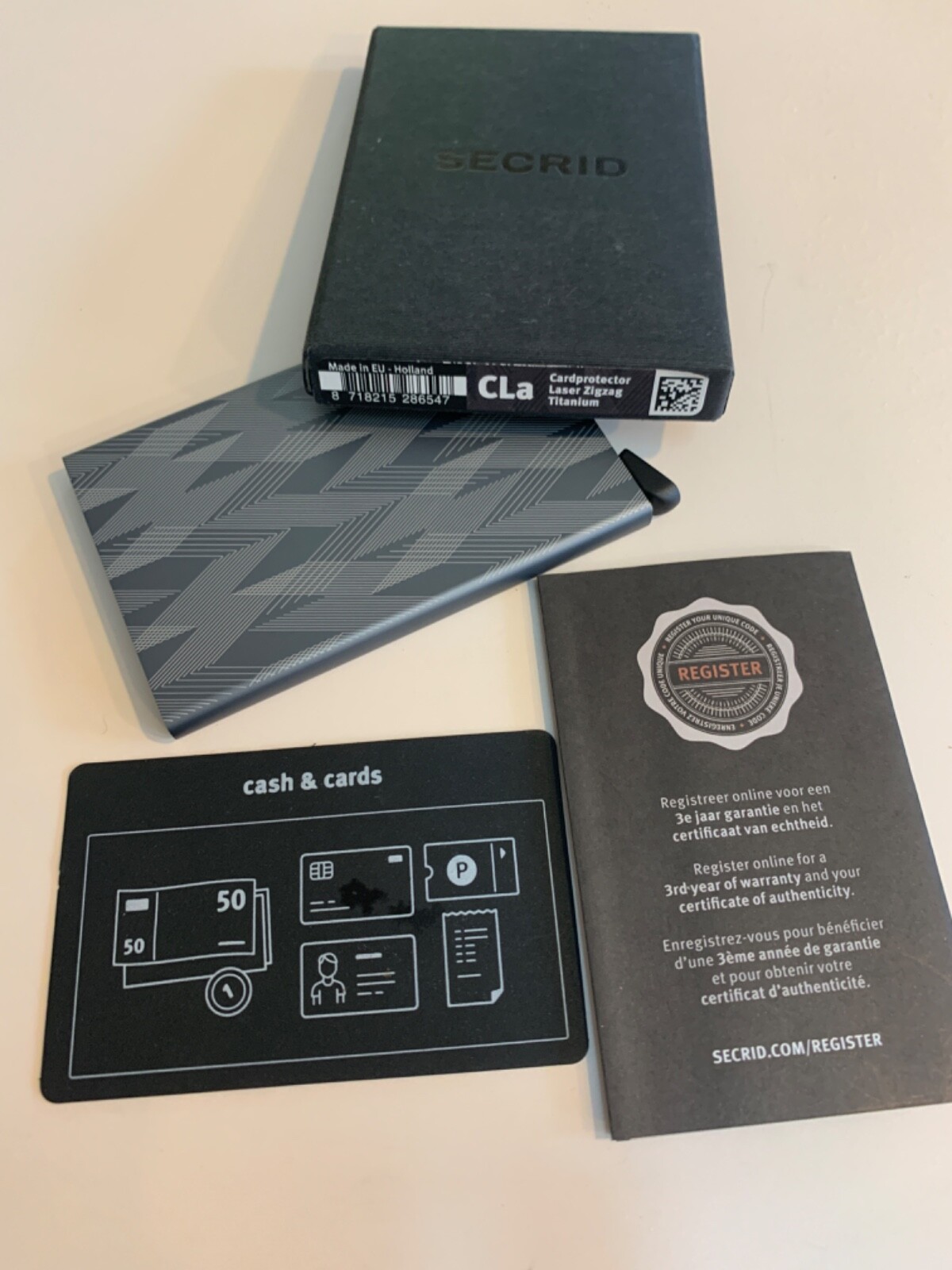 Secrid Card Protector Titanium RFID Wallet Grey silver NEW IN BOX | eBay