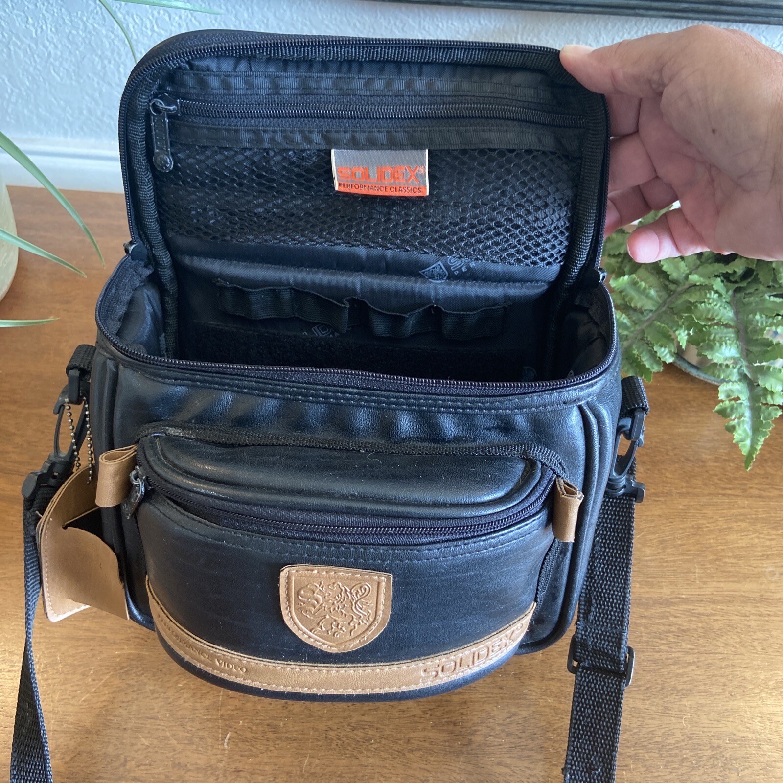 Solidex Classics Performance Video Leather Camera Camcorder Bag | eBay