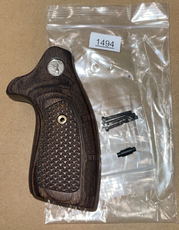 Altamont Wood Grips - Colt Cobra 2017 Super Walnut Triweave LIC Silver ...