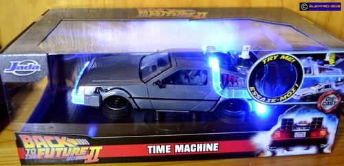 1:24 Back to the Future Time Machine [Lights] Delorean - NEW/Sealed [E ...