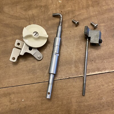 Singer 717 Sewing Machine Replacement OEM Part Pressure Foot Rod ...