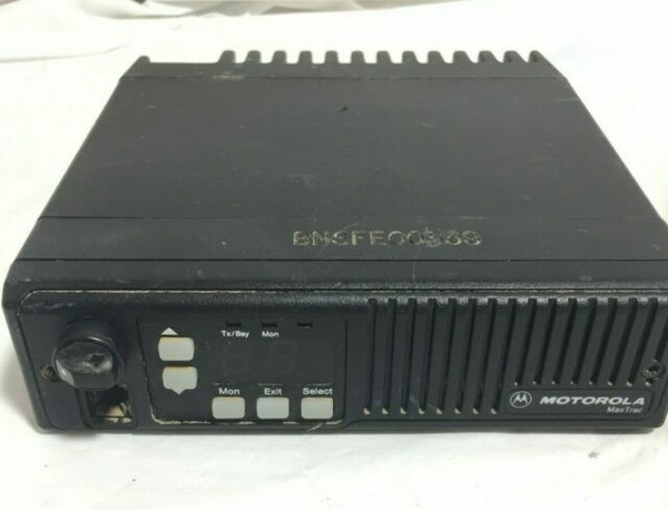 Motorola Maxtrac 300 VHF Mobile Radio Model D33MJA77A3CK for sale ...
