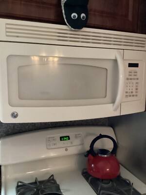 GE JVM3160DFCC 1.6 Cu-Ft. over-The-Range Microwave Oven, Bisque ...