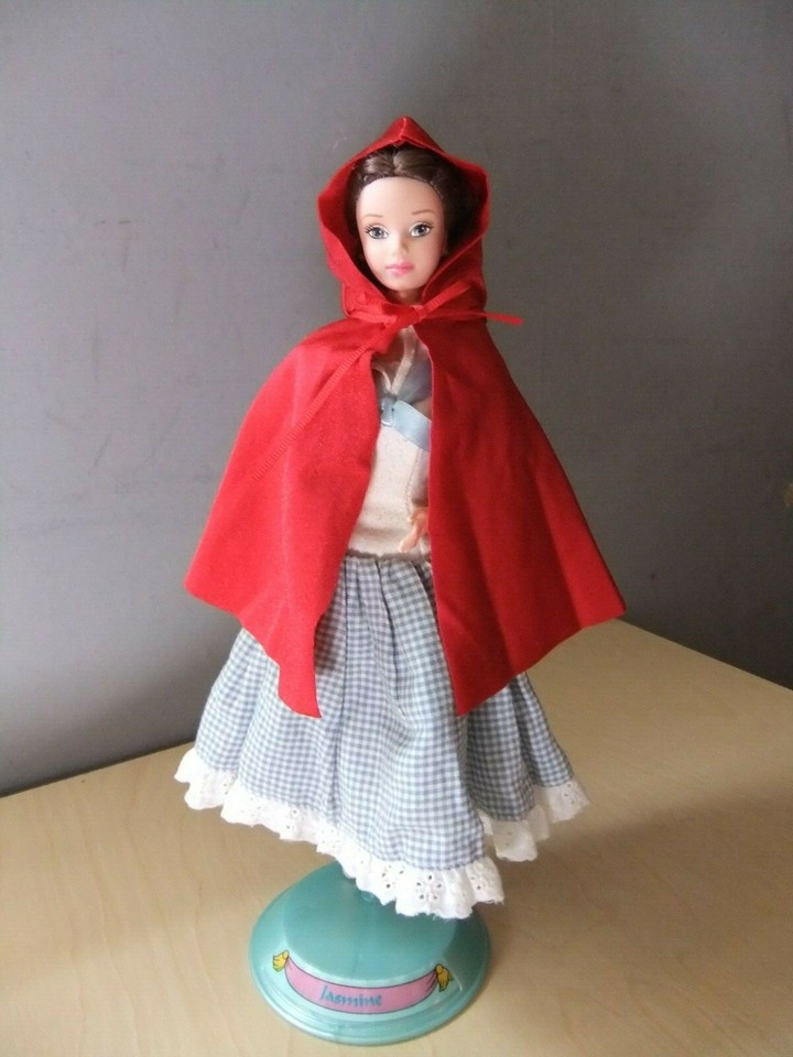 Fashion Doll Capes 11.5" high dolls | eBay