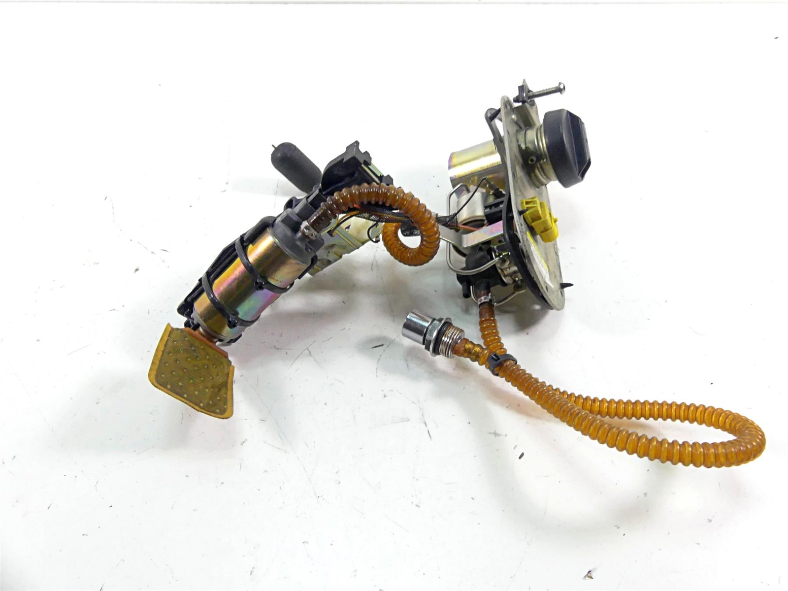 2006 Harley Touring FLHTCU SE E-Glide Fuel Gas Petrol Pump - Tested ...