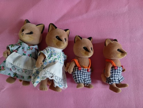 Sylvanian Families (Calico Critters) Renard Red Fox Family Set of 4 ...