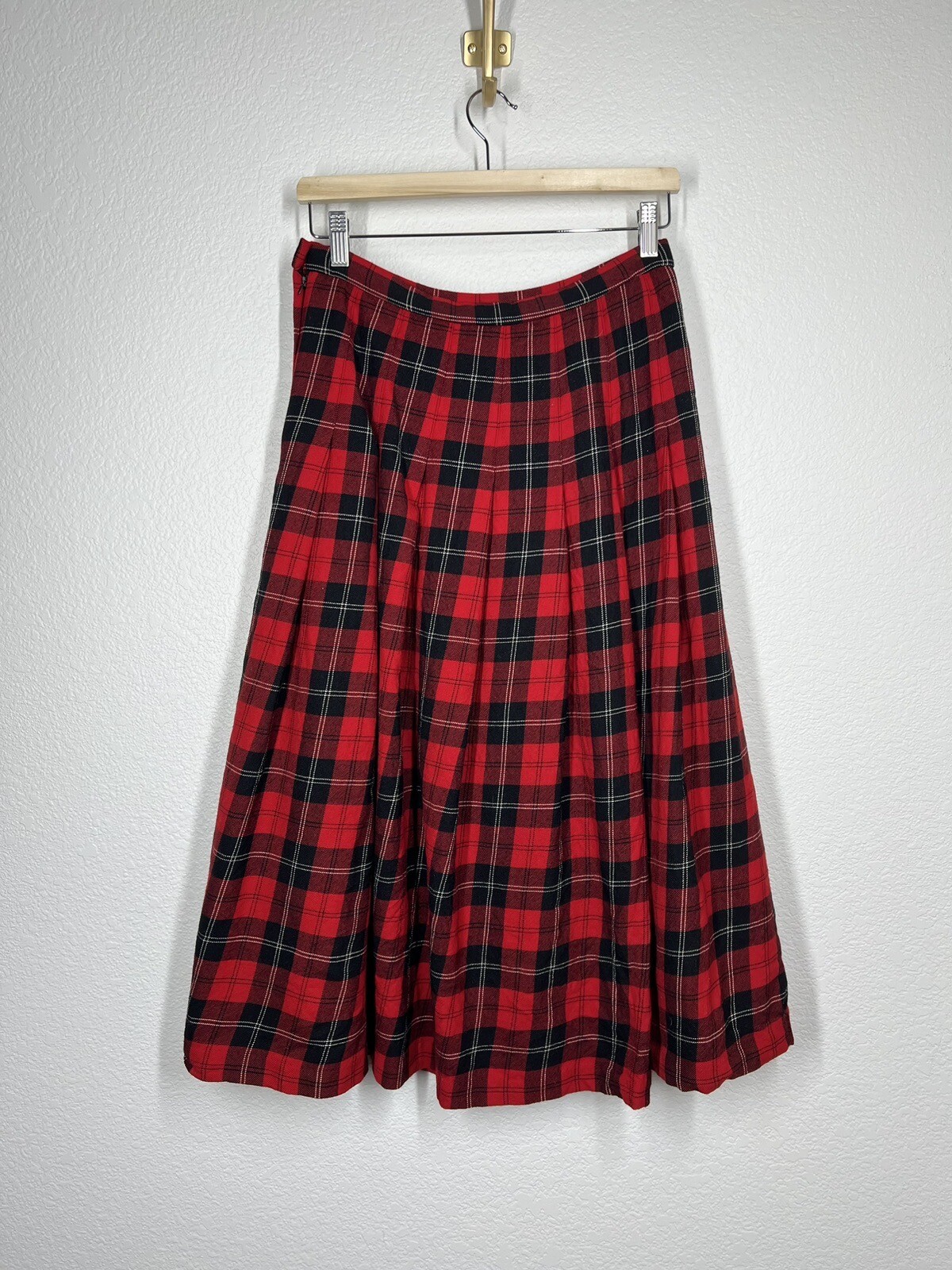 Pendleton Tartan Plaid Midi Pleated Skirt Size 10 Red… Gem