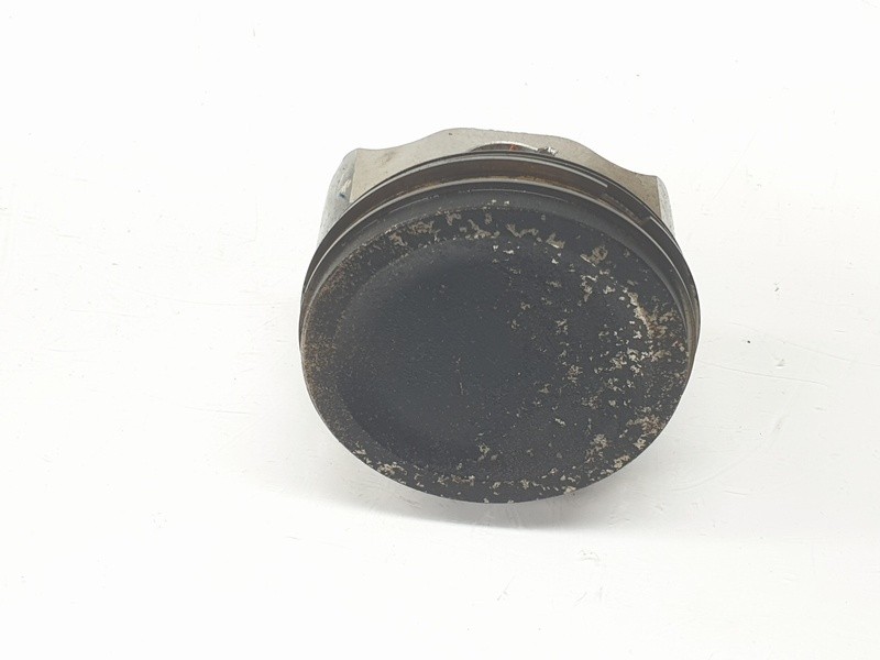 A1330300017 pistone MERCEDES-BENZ CLASE GLA BM 156 45 AMG 4MATIC 2016 ...