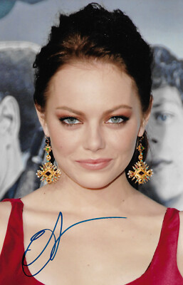 Emma Stone Autograph Signed 18x27 Inch Photo | eBay