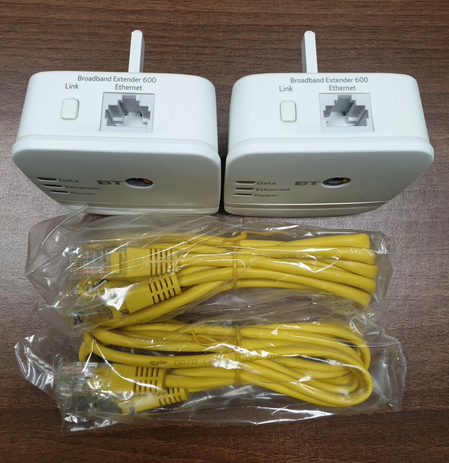 2 x BT Broadband Extender 600 wired AV600 Powerline Adapters + 2 x ...