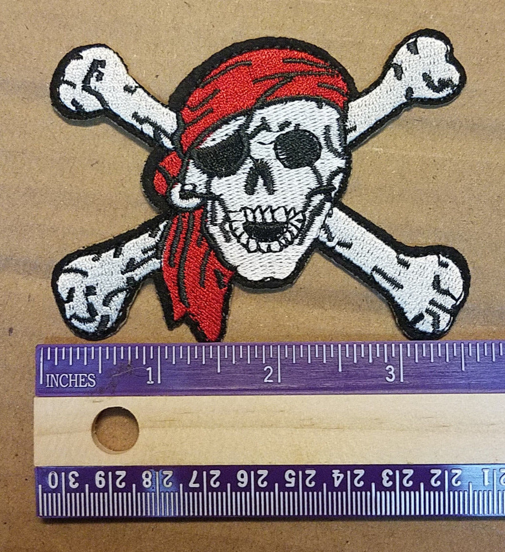Pirates of the Caribbean Skull & Cross Logo embroidered Patch 3 1/2 ...